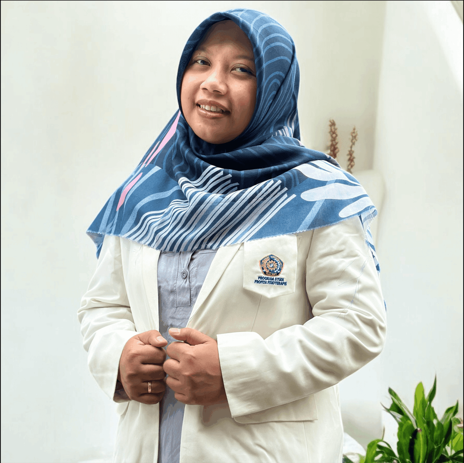 Dosen, Laboran, dan Karyawan - Program Studi Fisioterapi UMM