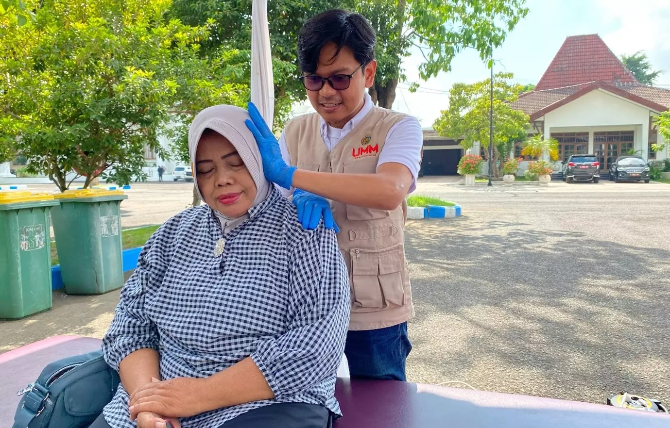Fisioterapi UMM Berikan Layanan Fisioterapi Gratis Untuk Meningkatkan ...